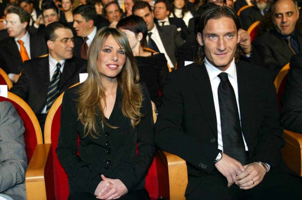 Ilary Blasi prima e dopo la chirurgia: si notano le differenze? FOTO ...